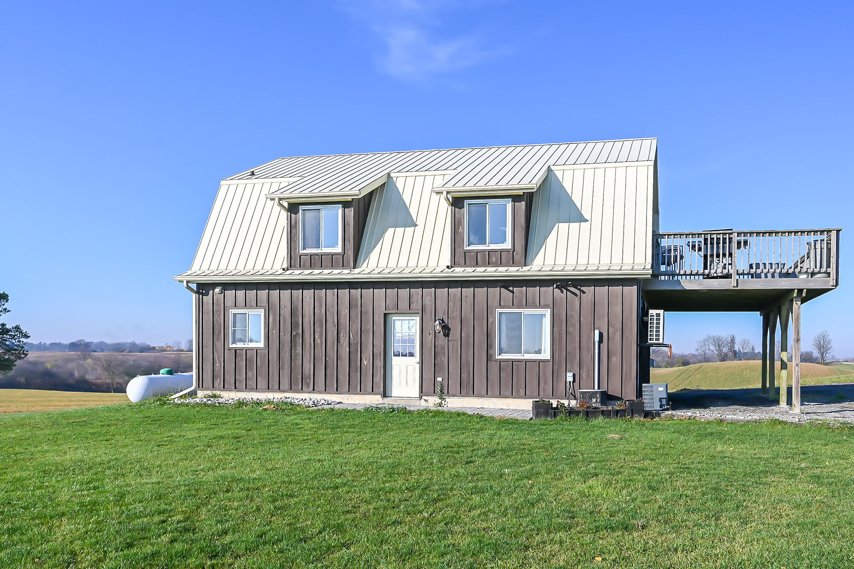 Virtual tour of 112 Old Onondaga Rd E Main Floor Unit, Brantford ...