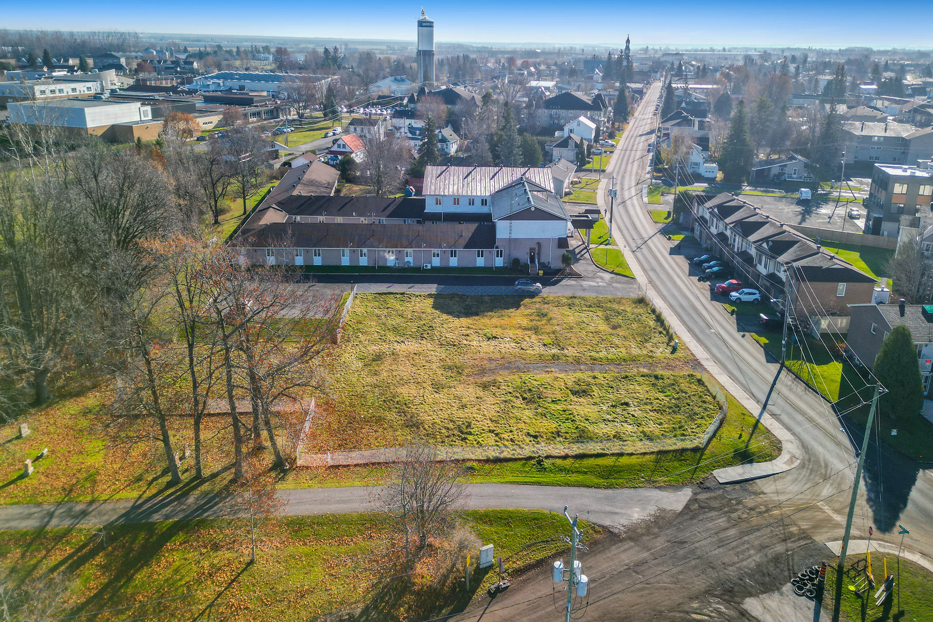 Virtual tour of 804-806 Principale Street , Casselman, Ontario, K0A 1M0