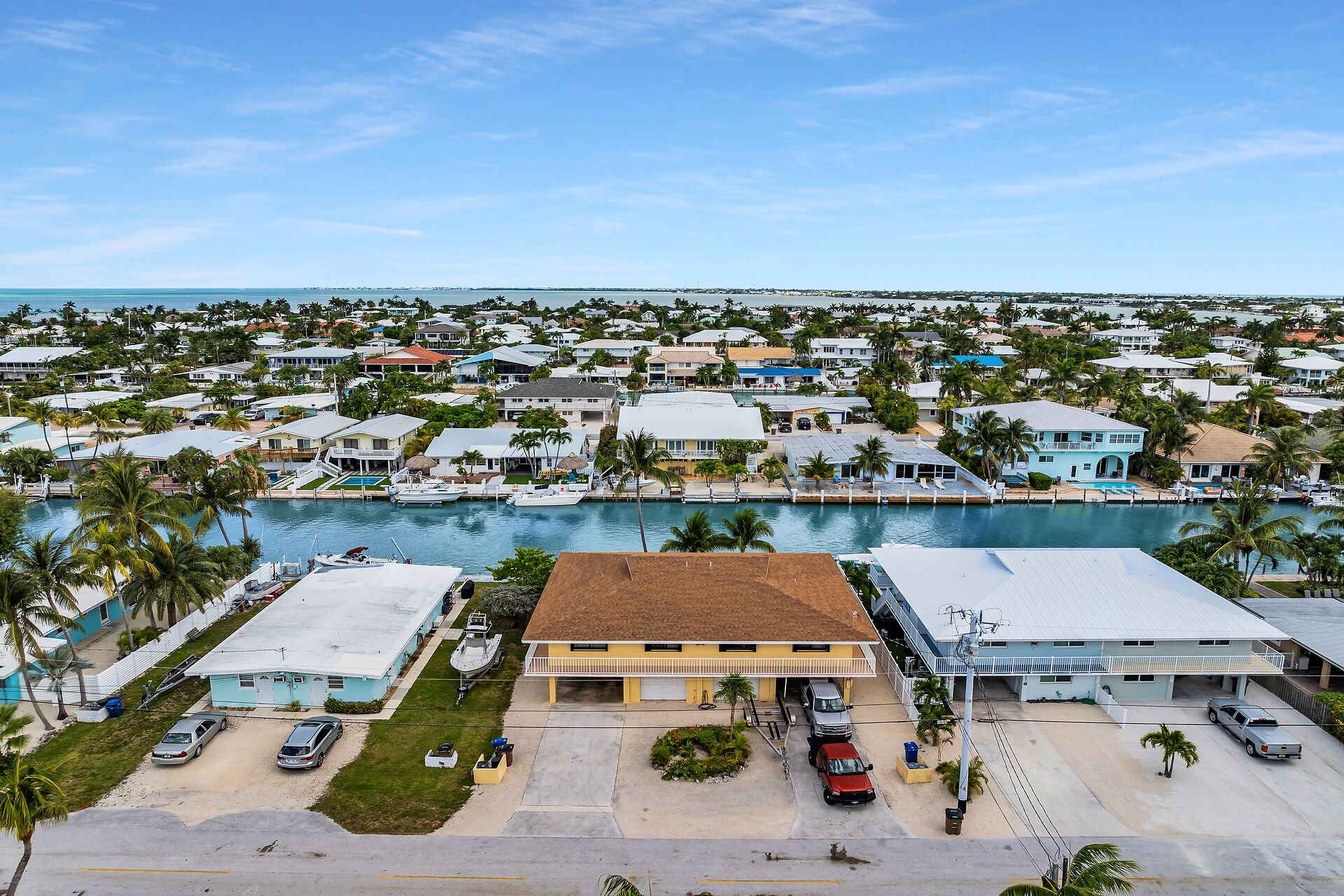 Virtual tour of 501 9th St, Key Colony Beach, Florida, 33051
